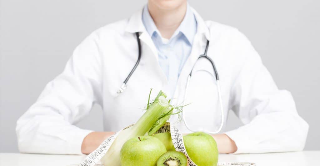 What Is a Nutritionist and How Can One Benefit You? - No Gluten